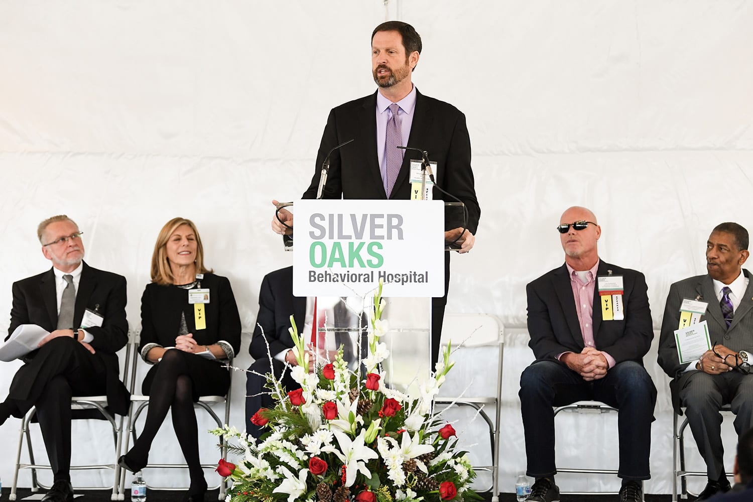 Silver Oaks Behavioral Hospital Hosts Grand Opening